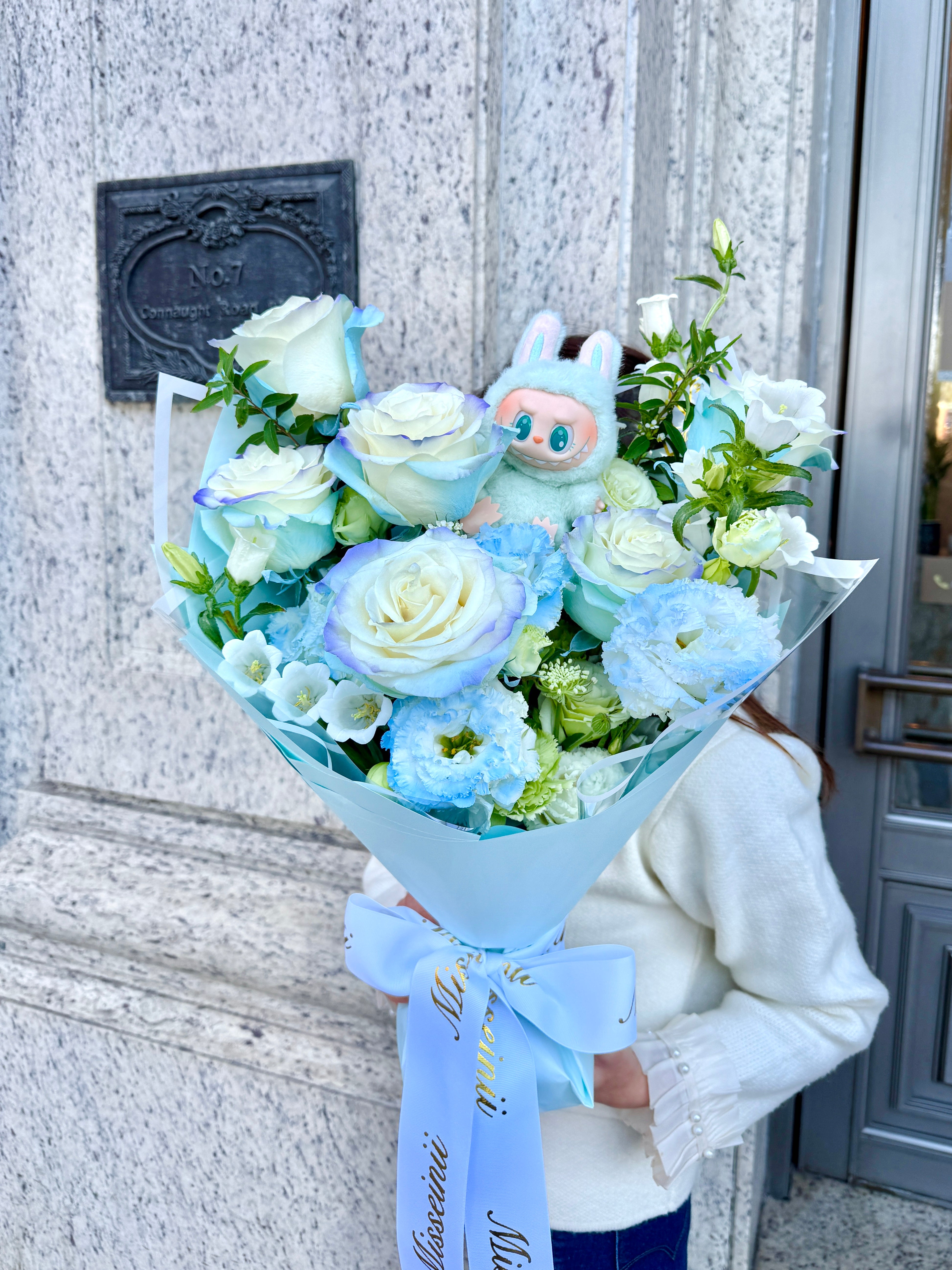 Light Blue Labubu Flower Bouquet – Misseinii Fleuriste